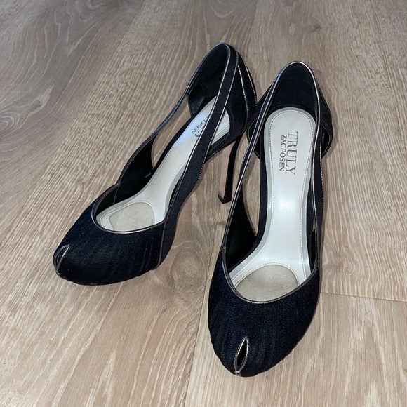 truly zacposen | Shoes | Truly Zacposen Black Heels | Poshmark